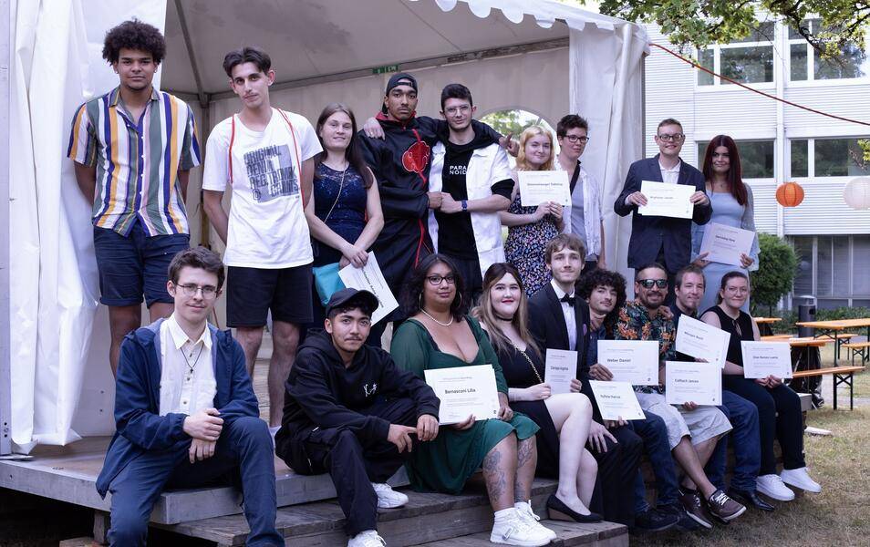 Lehrabschlussfeier & Sommerfest 2023 | Stiftung Battenberg